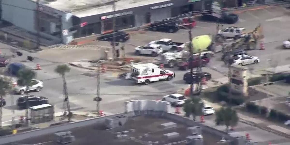 Texas man steals ambulance, leads police on chase Texas man steals ambulance, leads police on chase
